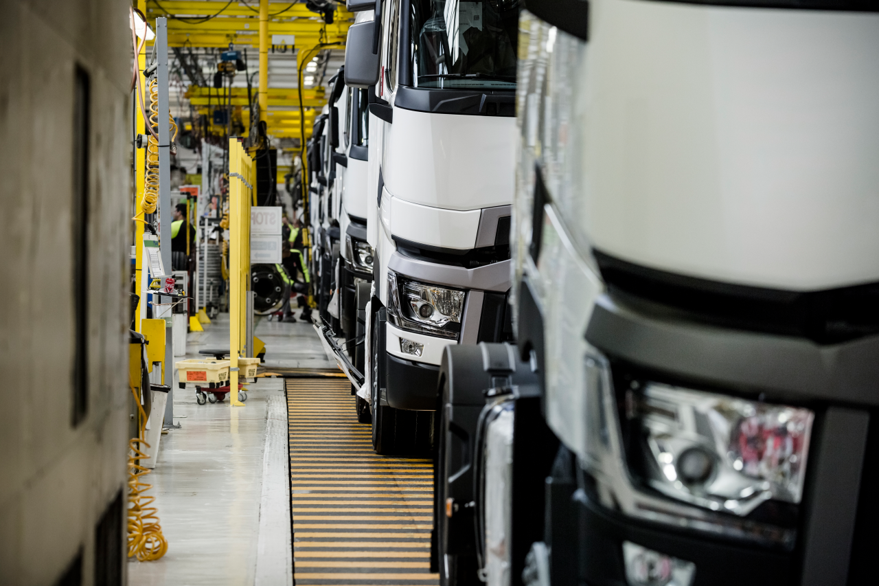 Factory tours | Renault Trucks Corporate