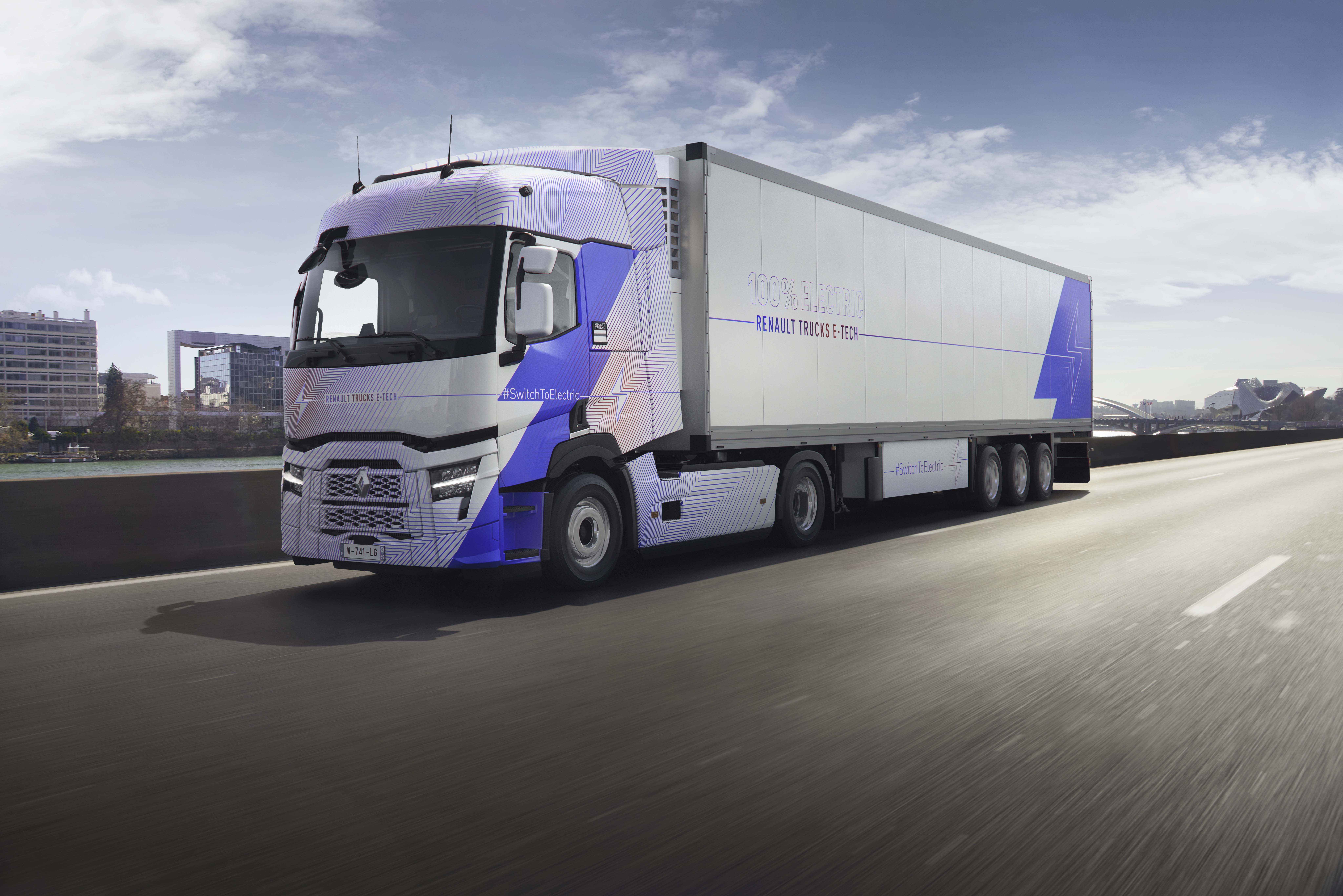 DES POIDS LOURDS ÉLECTRIQUES RENAULT TRUCKS T ET C DANS LA GAMME E-TECH ...