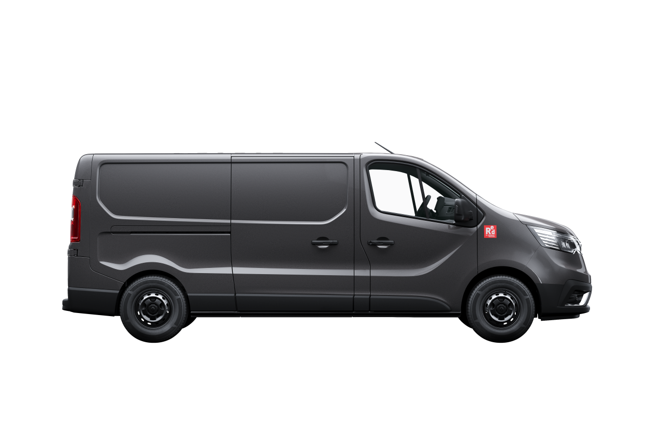 RENAULT TRUCKS TRAFIC RED EDITION: AN EXCLUSIVE CUSTOMISED OFFER ...
